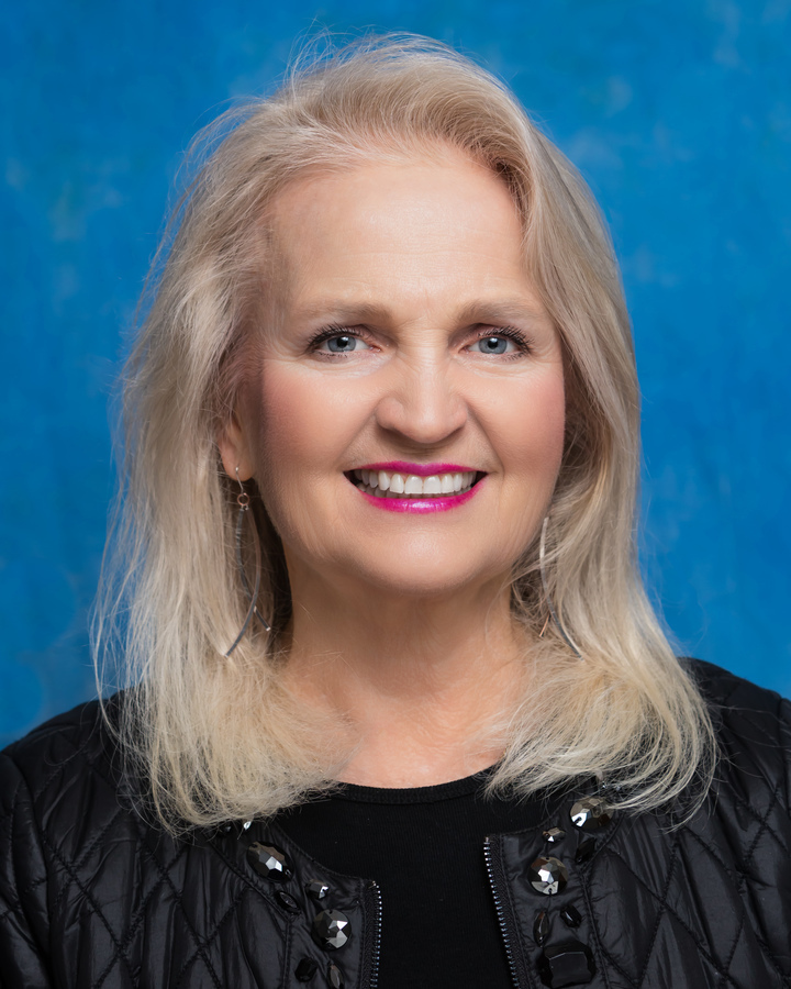 Becky Thalhofer - Rockford - Dickerson & Nieman Realtors